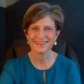 7 Reasons to Invest in a Volunteer Program